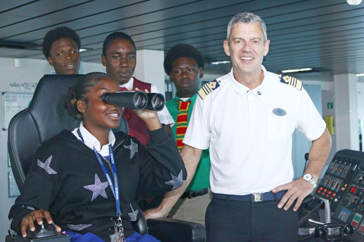 Bahamian officer gives maritime cadets a wondrous experience ...