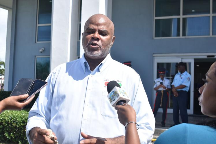 Residents protest proposed power rate increase | Grand Bahama ...