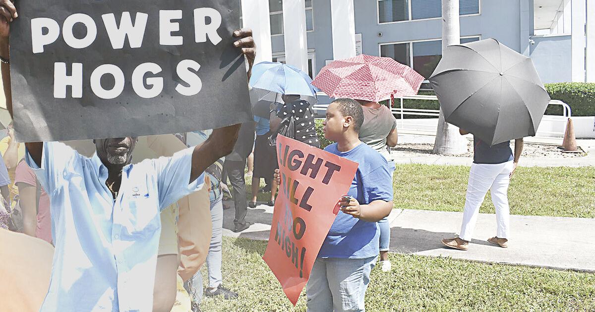 Residents protest proposed power rate increase | Grand Bahama ...