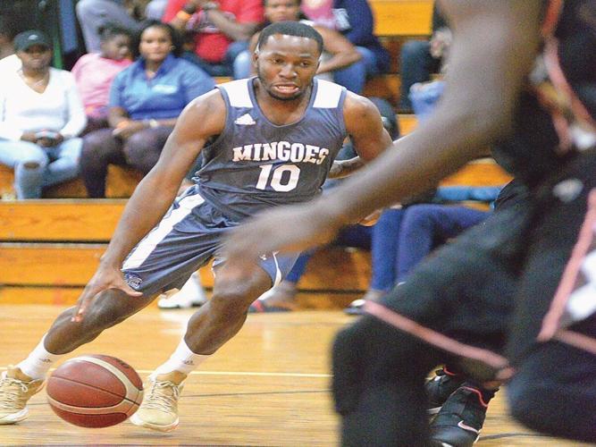 Mingoes fall to the Giants in battle of undefeated teams | Sports ...