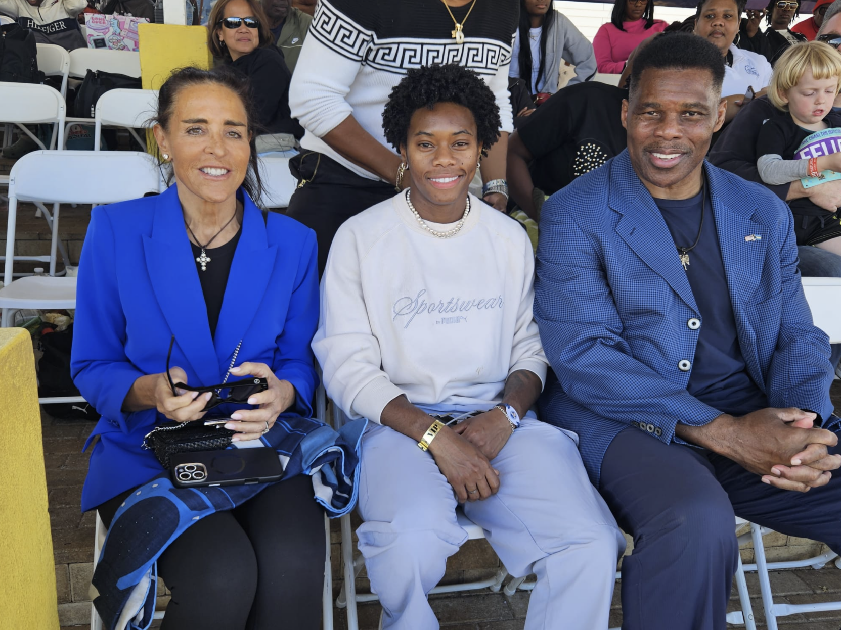 Athletes put on a show at Devynne Charlton meet | Sports ...
