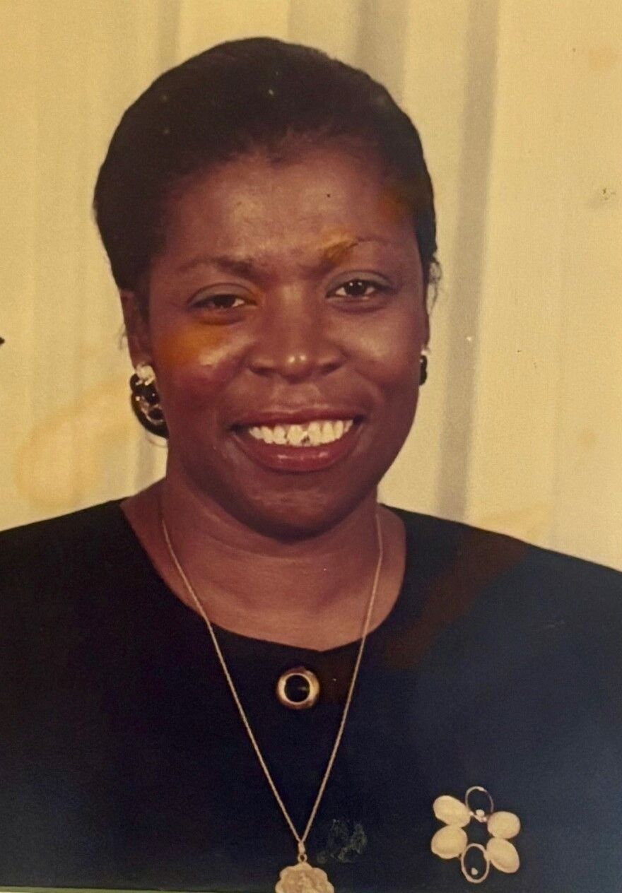 Thelma Louise Thurston | Obituaries | thenassauguardian.com