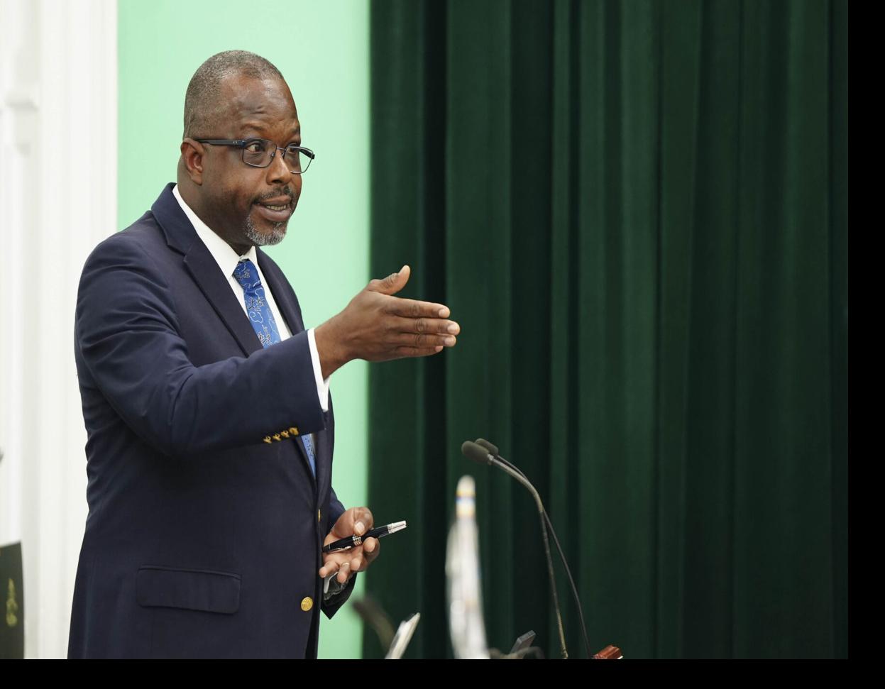 Munroe defends govt travel | News | thenassauguardian.com