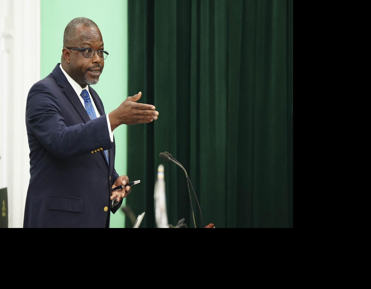 Munroe defends govt travel | News | thenassauguardian.com