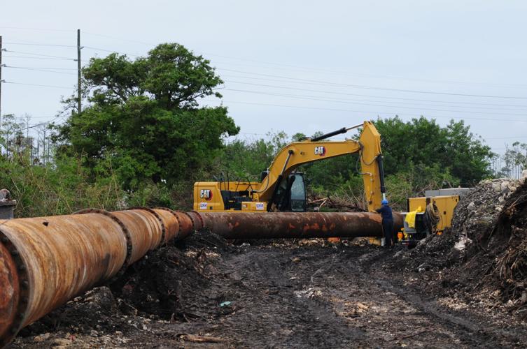 Shipyard assures overhead pipes safe | Grand Bahama | thenassauguardian.com