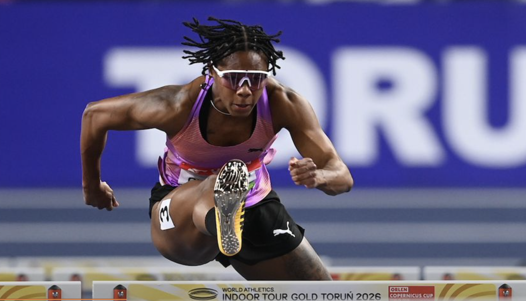 Charlton runs world-leading time; junior qualify for CARIFTA | Sports ...