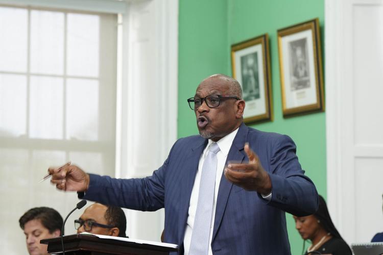 Minnis hits out at plans for new hospital | News | thenassauguardian.com