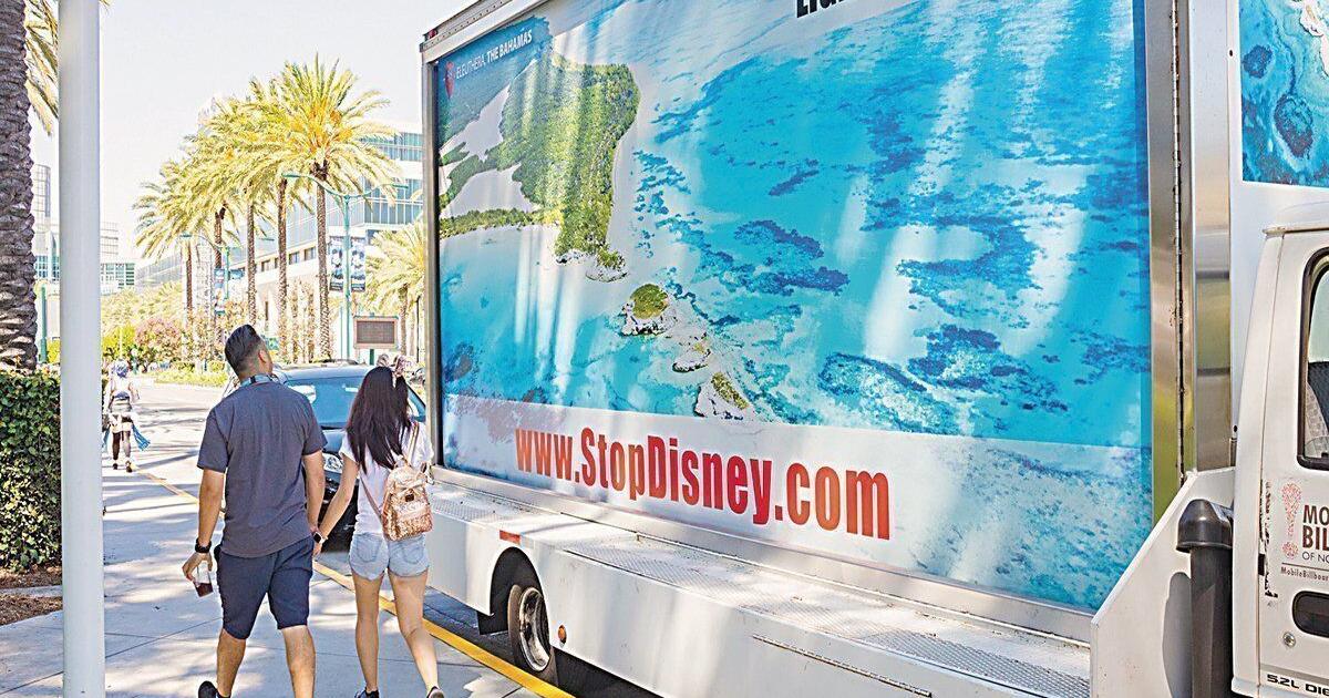 Environmentalists protest Lighthouse Point project at Disney expo ...