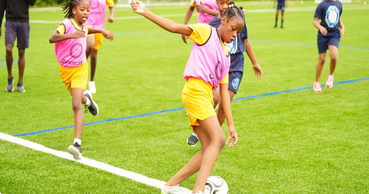 Dawn Knowles soccer tourney gets underway | Sports | thenassauguardian.com