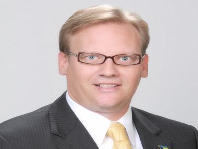 Pinder promises more manpower for prosecutions | News ...