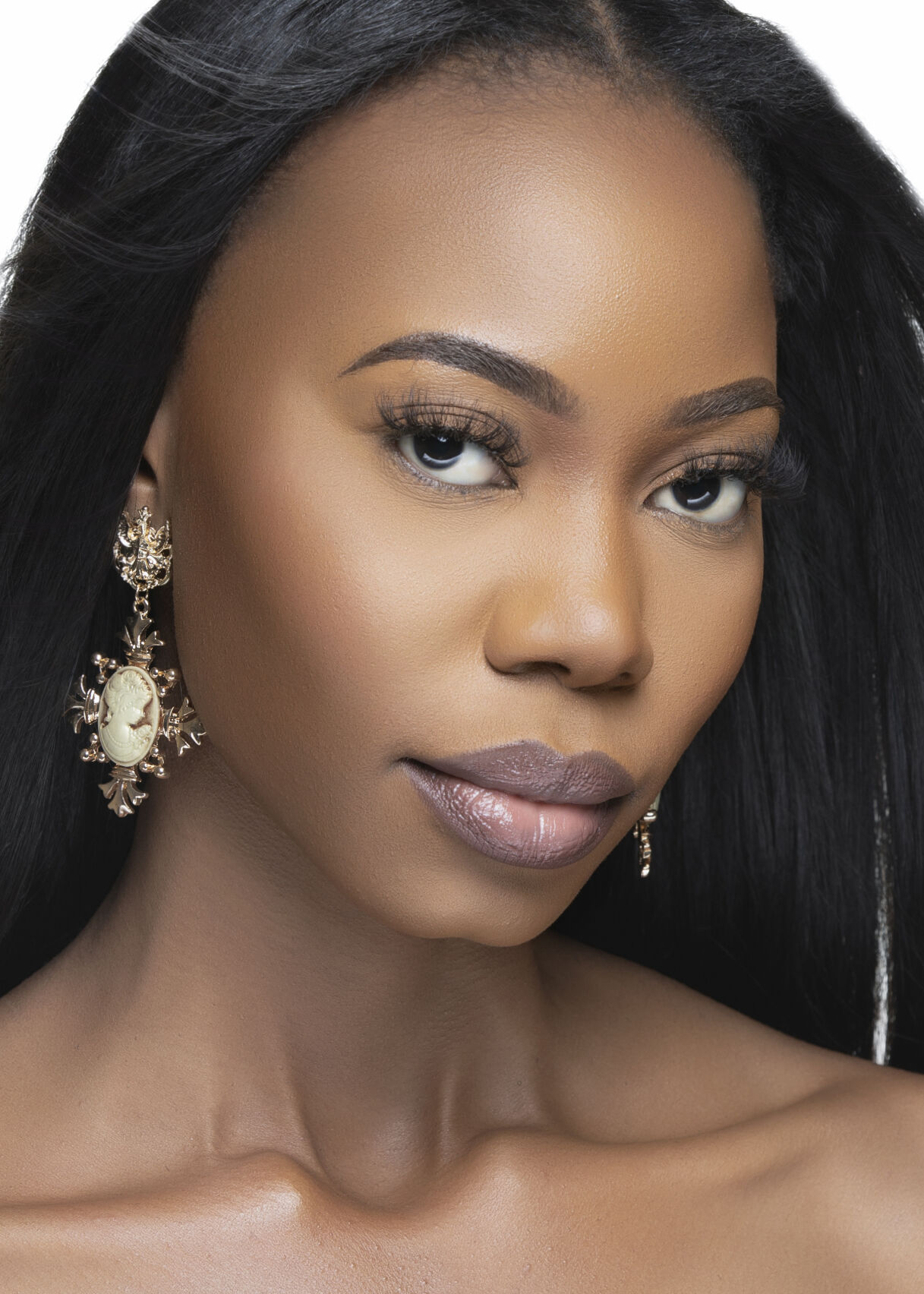 10 to vie for Miss Bahamas Universe title | Lifestyles ...