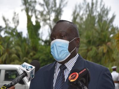 Fernander calls on PM to reconsider funeral and wedding restrictions ...