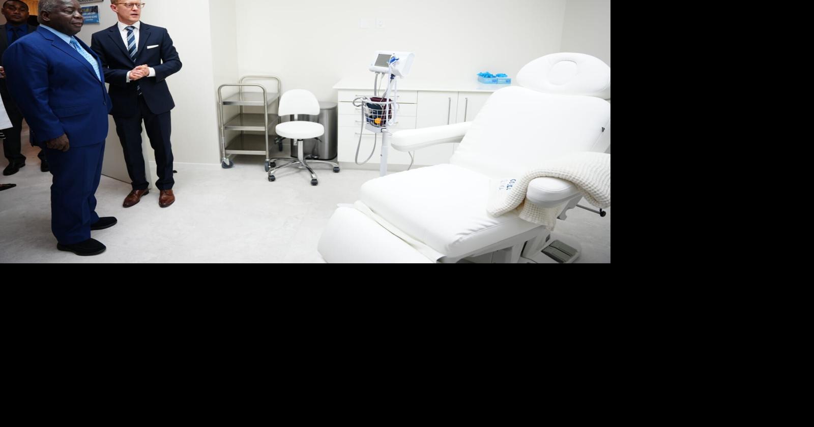 New stem cell research lab opens | News | thenassauguardian.com