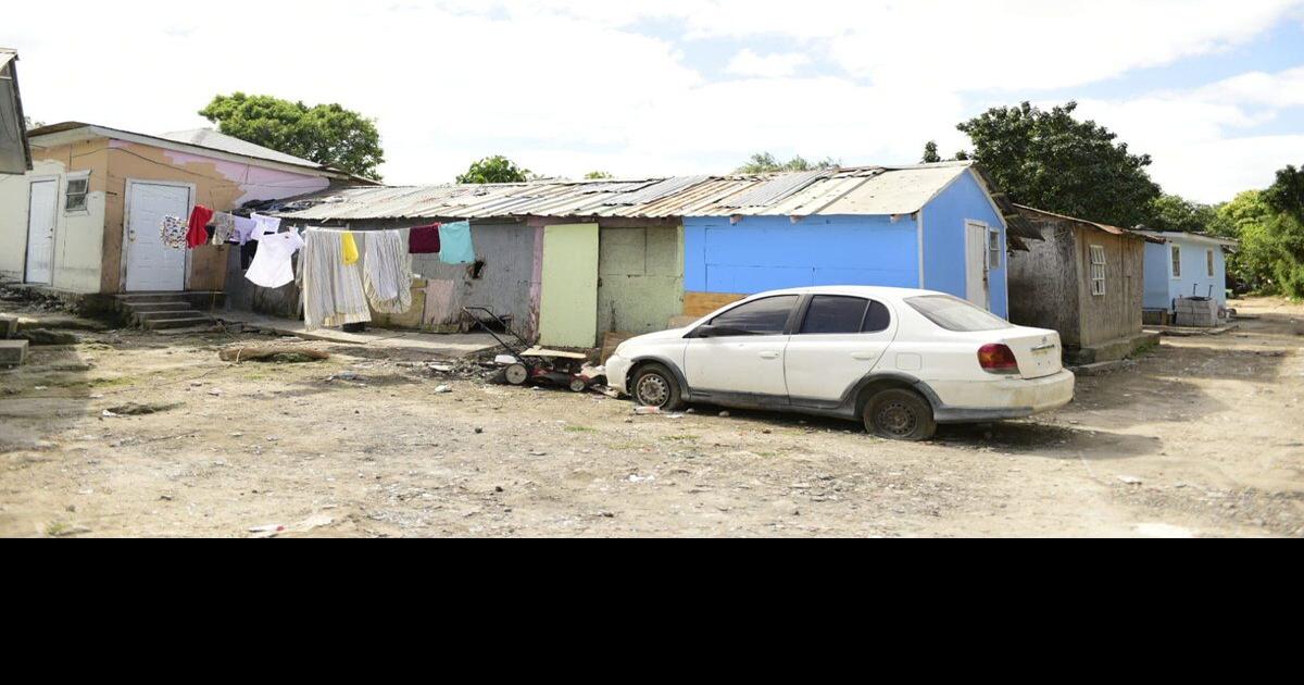 PM pledges humane approach to shanties | Home | thenassauguardian.com