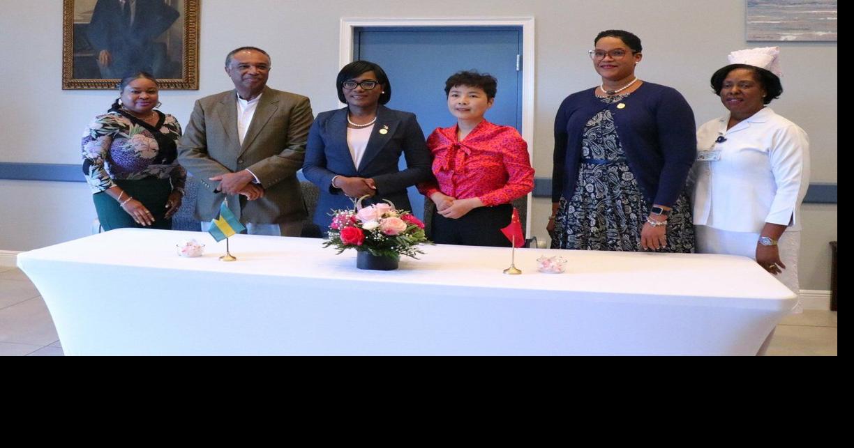 Chinese ambassador brings gifts to Grand Bahama | Grand Bahama ...