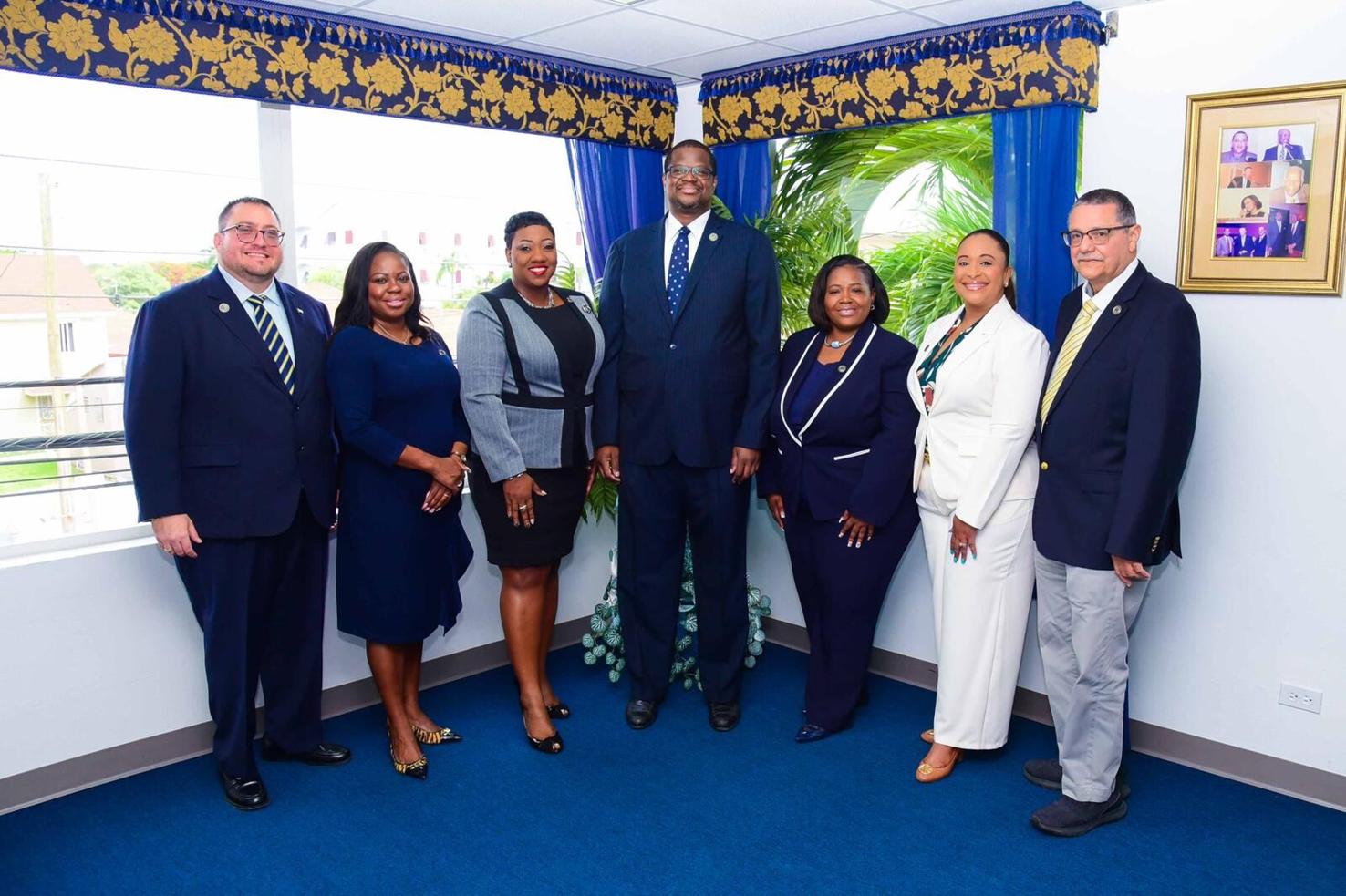 Bahamas Bar holds elections, Parker returned as president ...