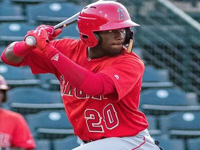 Knowles wins player of the week award | Sports | thenassauguardian.com