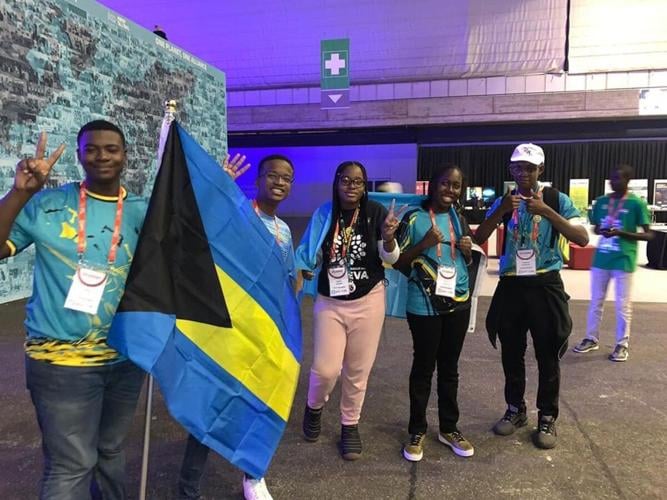 Displaying Aces and Bahamian pride | Lifestyles | thenassauguardian.com