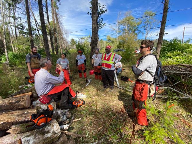 New Details - Photos / Hands-On: Team Rubicon joins local wildfire ...