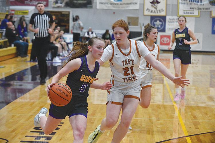 Taft girls leave with heads held high | Sports | thenewsguard.com