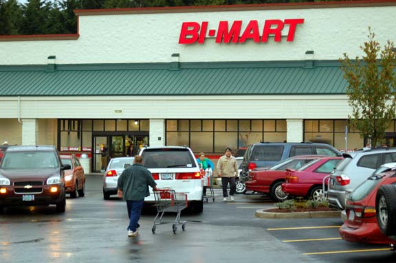 Bi-Mart breaks green pledge | News | thenewsguard.com