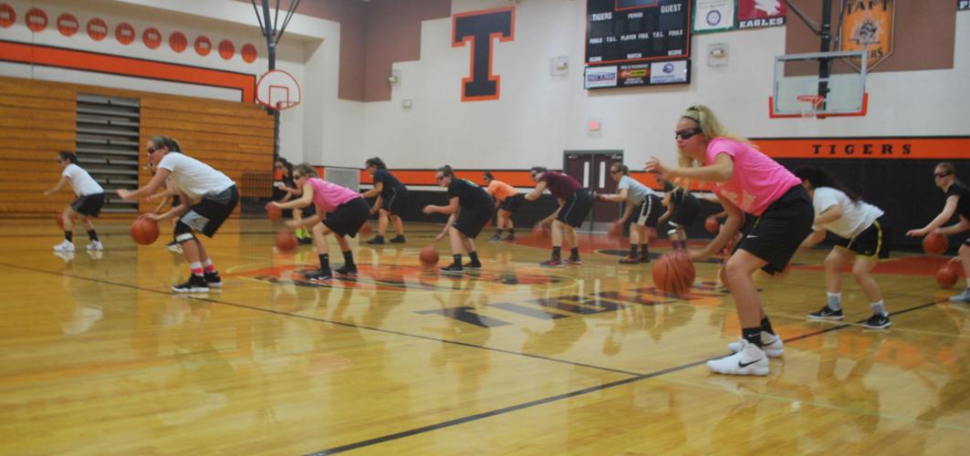 WATCH / BASKETBALL: Taft girls face new season, new coach | Sports | thenewsguard.com