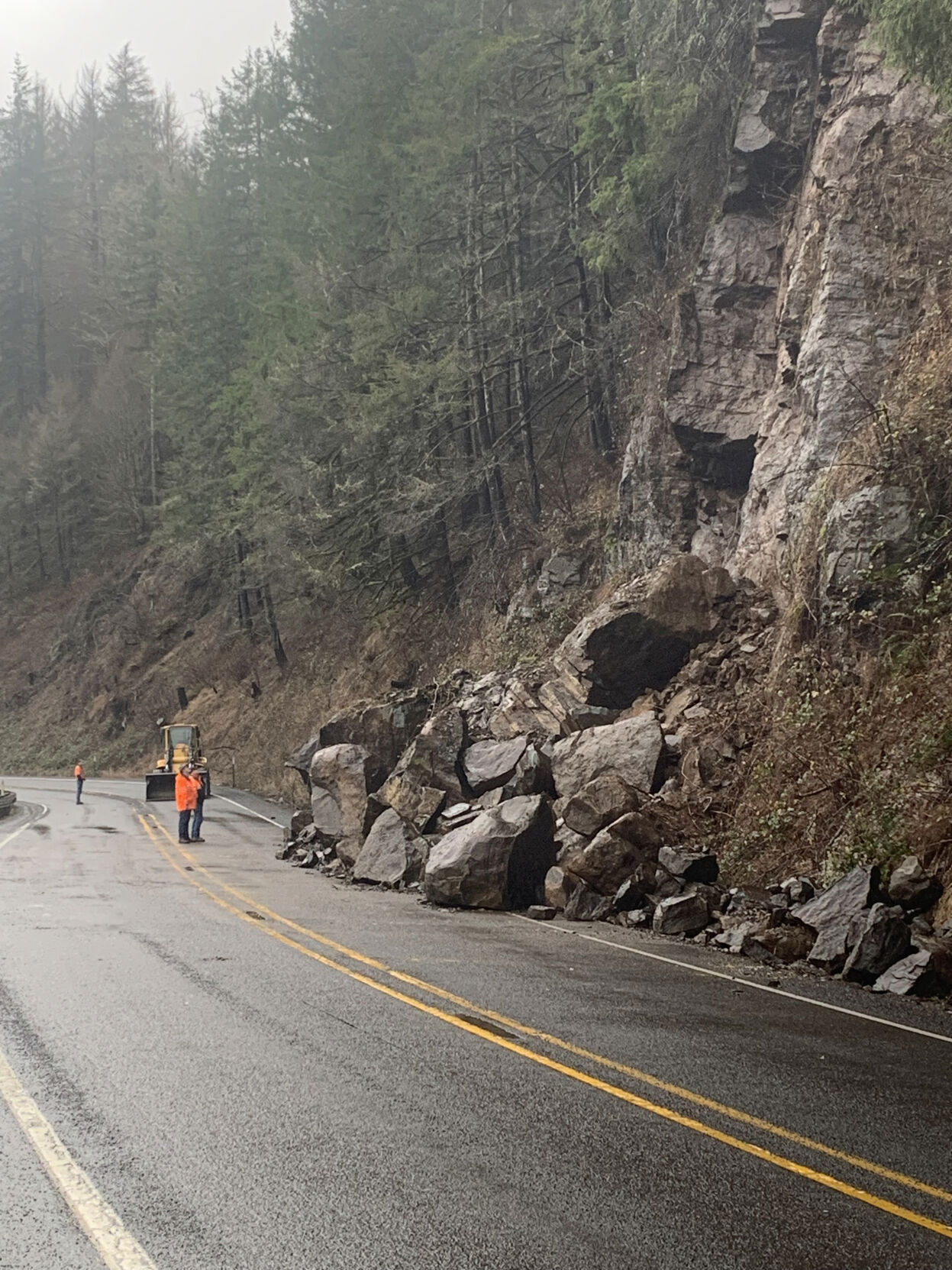 Photos - New Details / Landslide: Highway 18 reopened following event ...