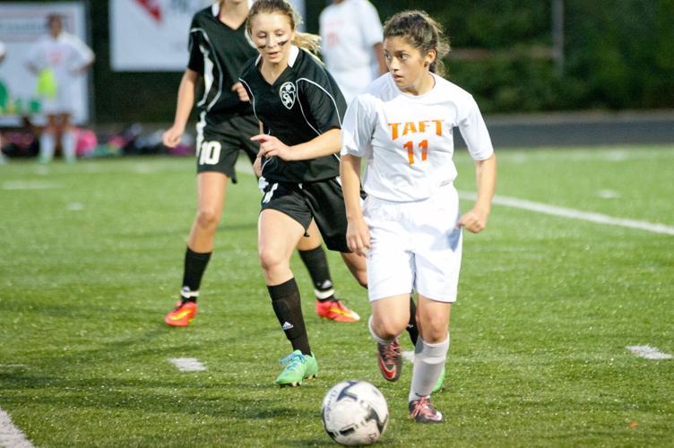 SOCCER: Taft High teams dominate Salem Academy | Sports | thenewsguard.com