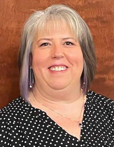 Local Patti Eisler joins Oregon Coast Bank | Community | thenewsguard.com