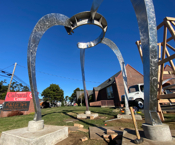 Big Art: Lincoln City welcomes first public art installation of the ...