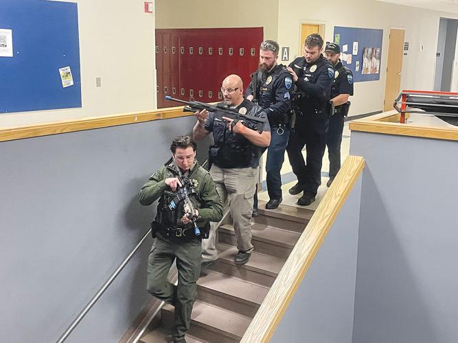 Active shooter training held at local schools | News | thenewsguard.com