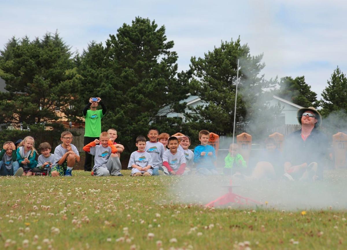 ROCKETS AND MICROSCOPES: Recreation camp explores OCCC | News | thenewsguard.com