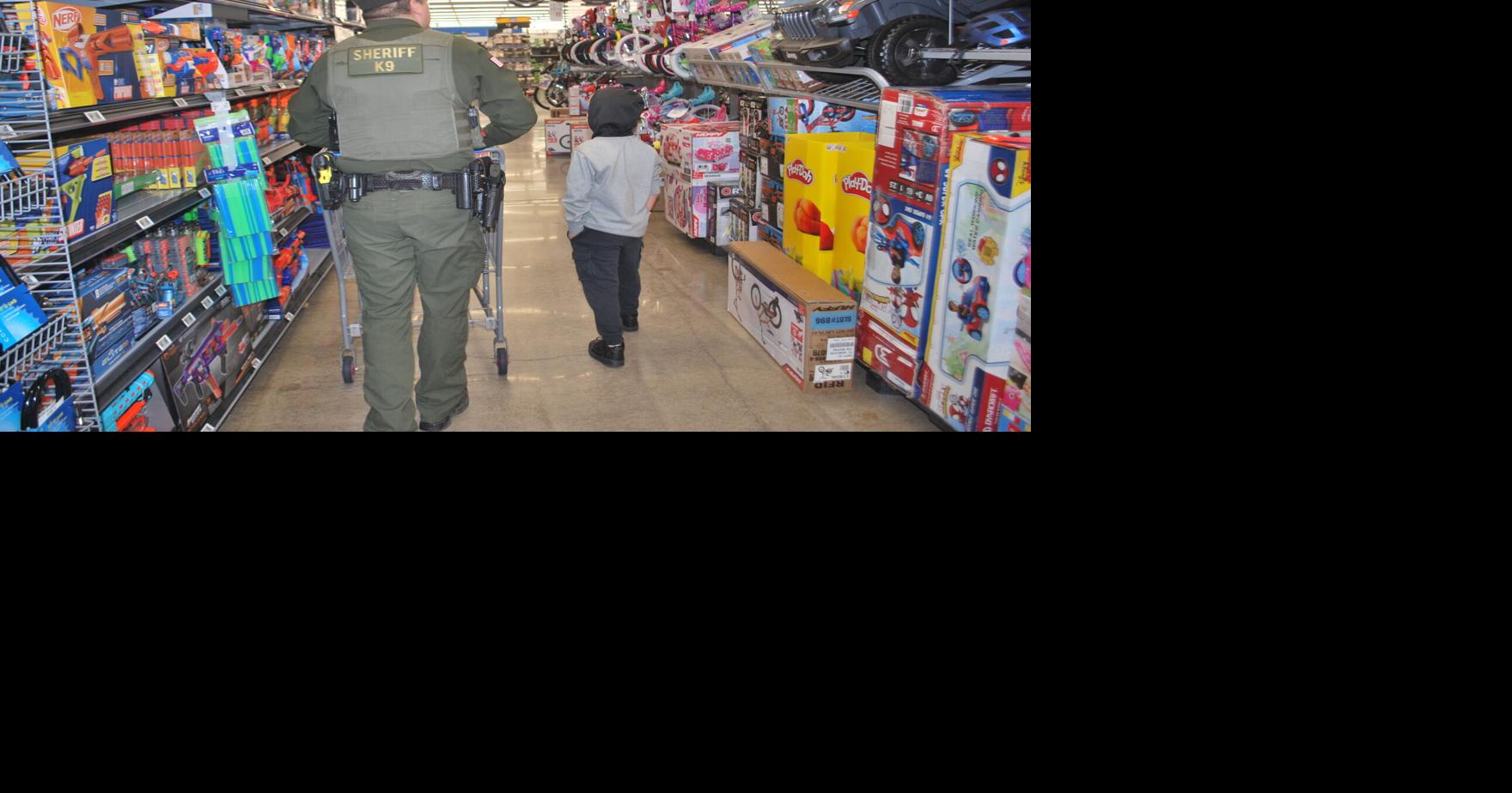 Photos: Shop with a Cop provides Christmas gifts, love for area foster ...