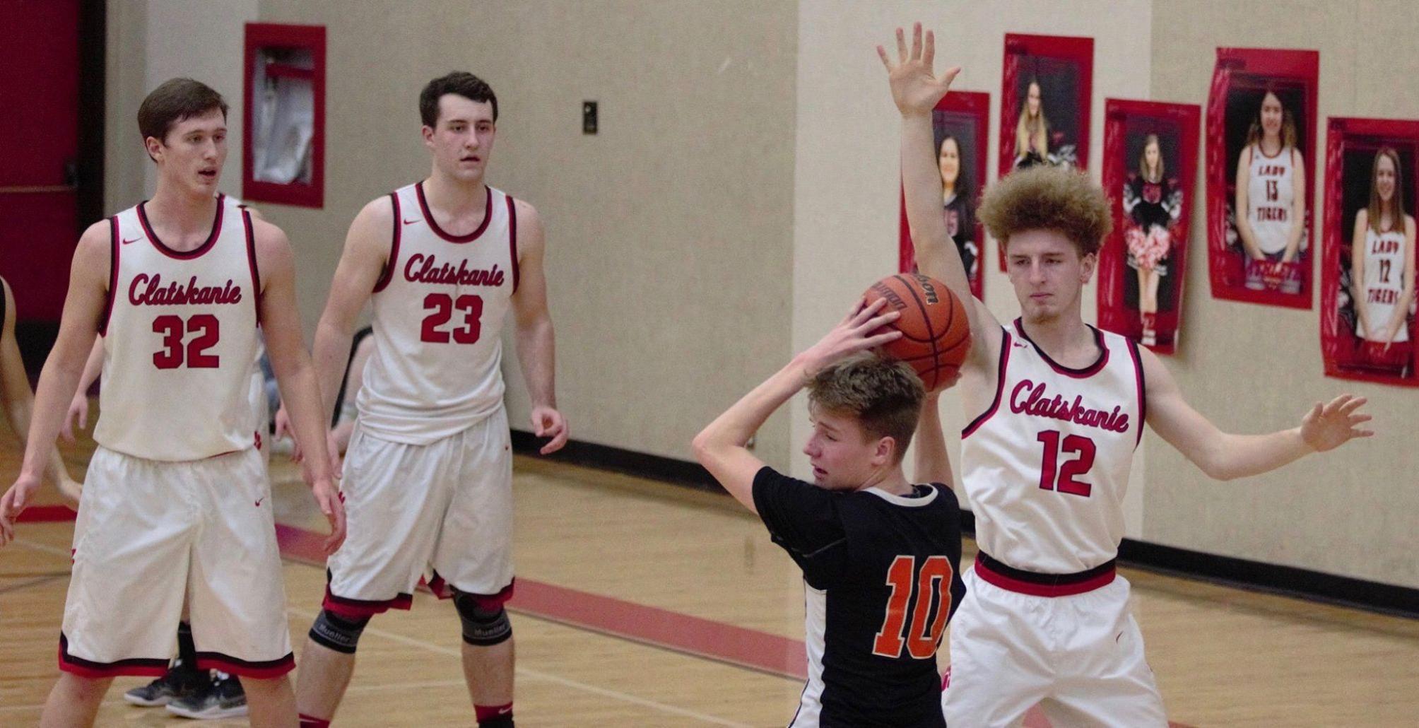 Taft boys bounced from playoffs after trip to Clatskanie | Sports ...