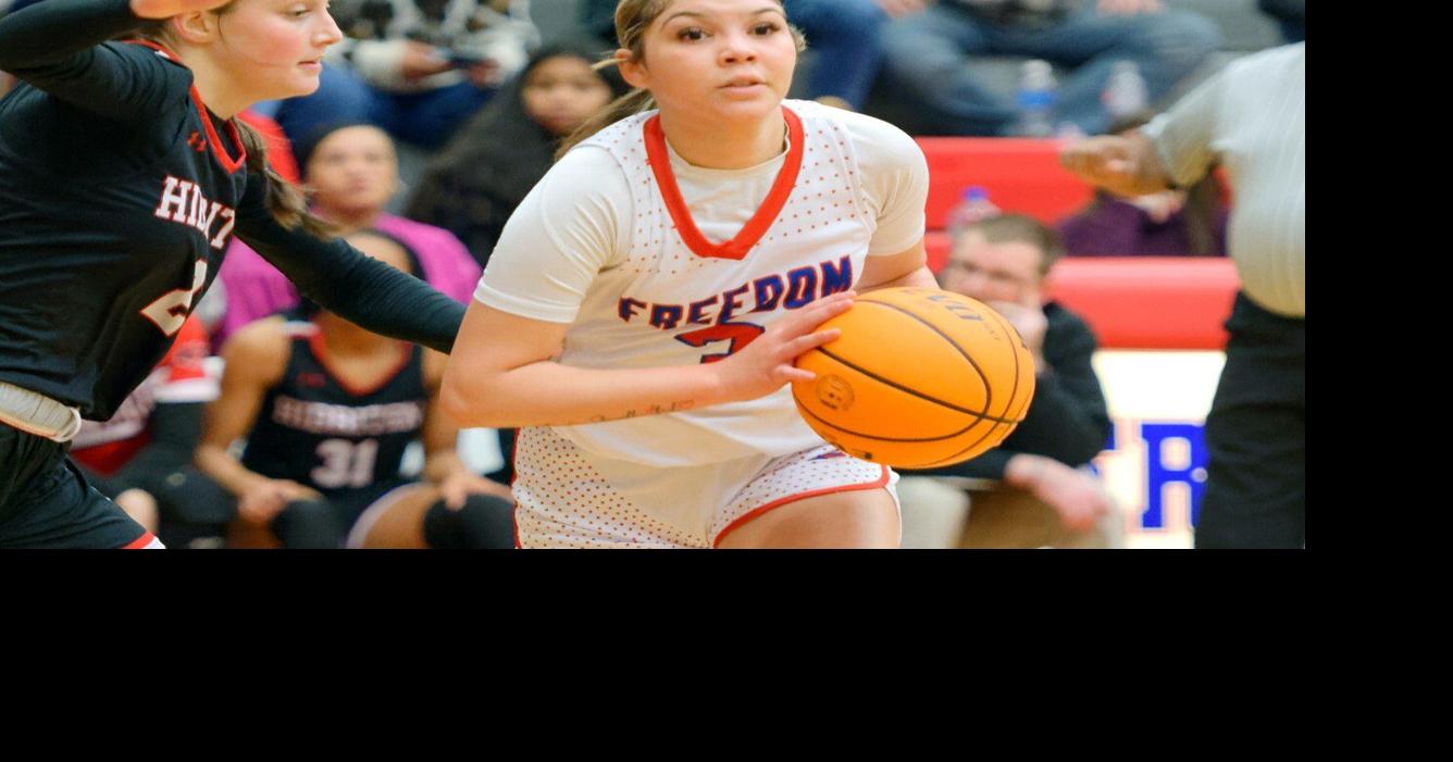 Lady Pats in familiar territory | Sports | The Paper