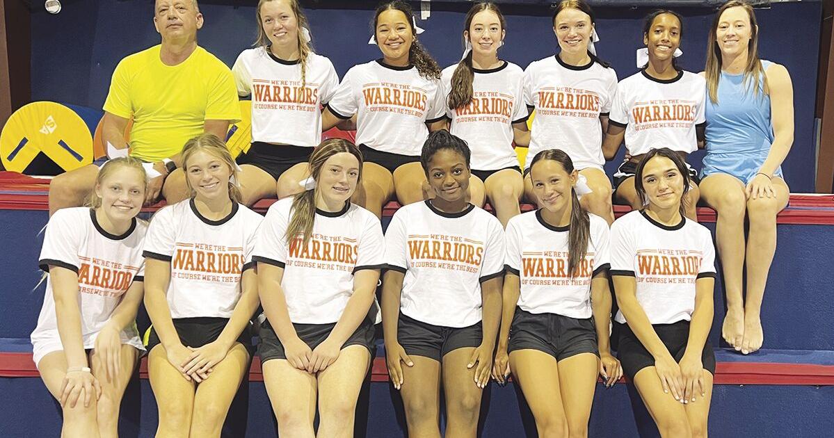 Honey Grove varsity cheer racks up awards at Greenville camp | Honey ...