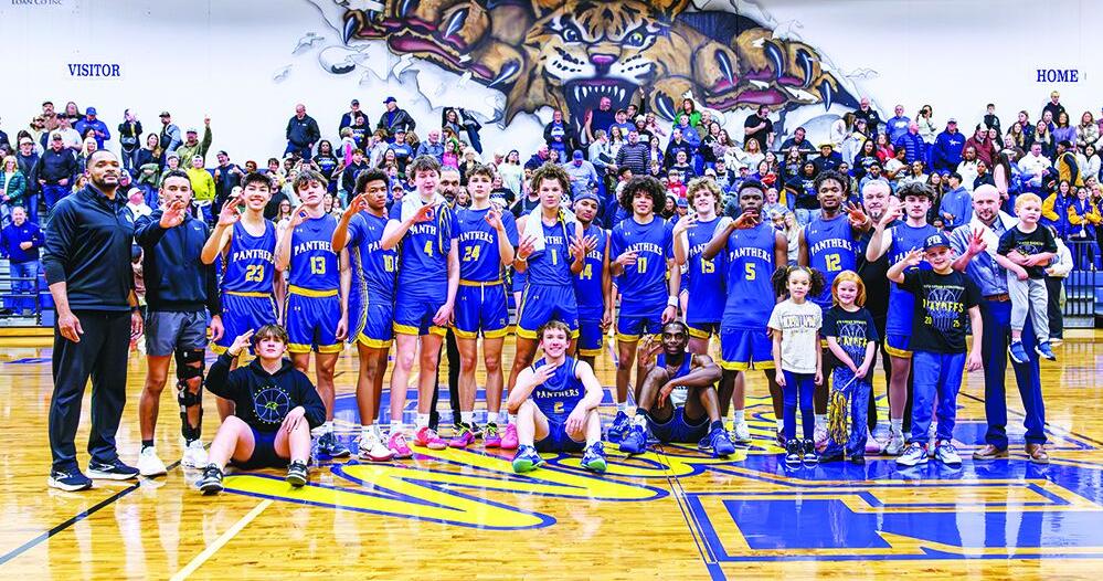 NL Panthers stop Van with strong comeback | Sports | theparisnews.com