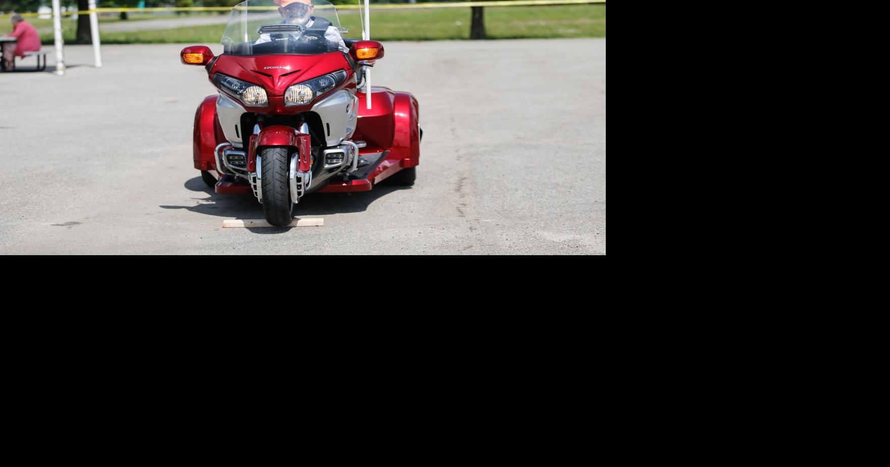 Gold Wing Road Riders Association visits Paris | News | theparisnews.com