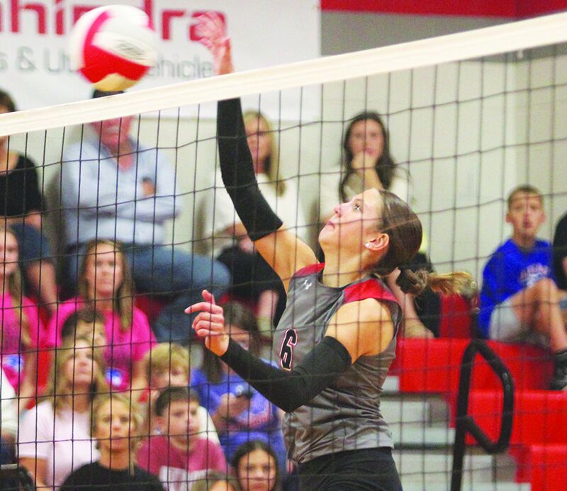 Chisum Volleyball Logan Meyer vs. Prairiland 2025 | | theparisnews.com