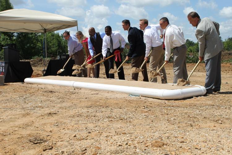 Paris Ford Lincoln breaks ground at new location | Business ...