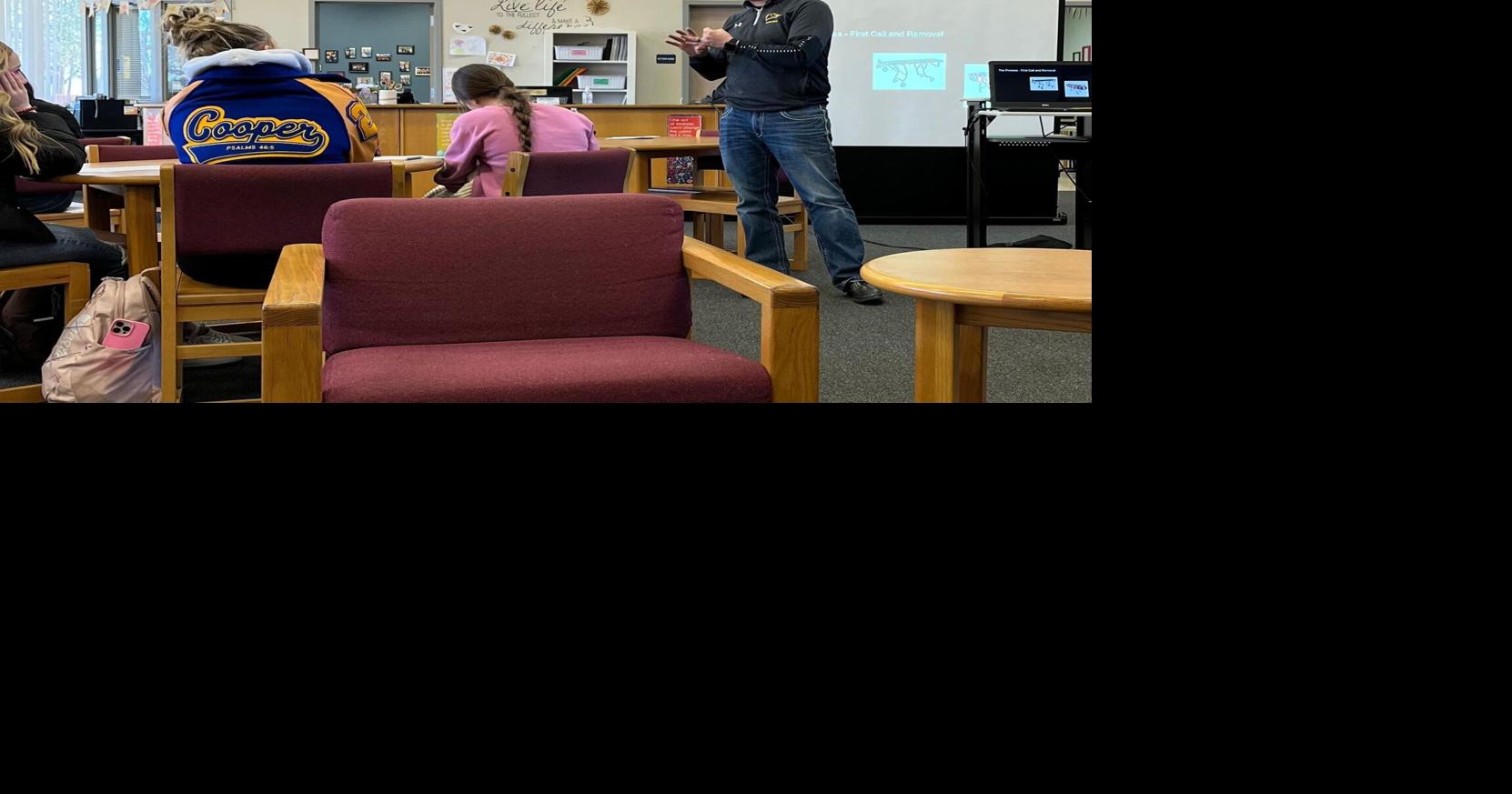 NL students learn about death and dying from licensed professional ...