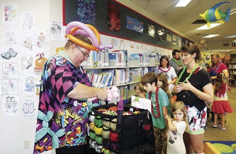 The books of summer | News | theparisnews.com