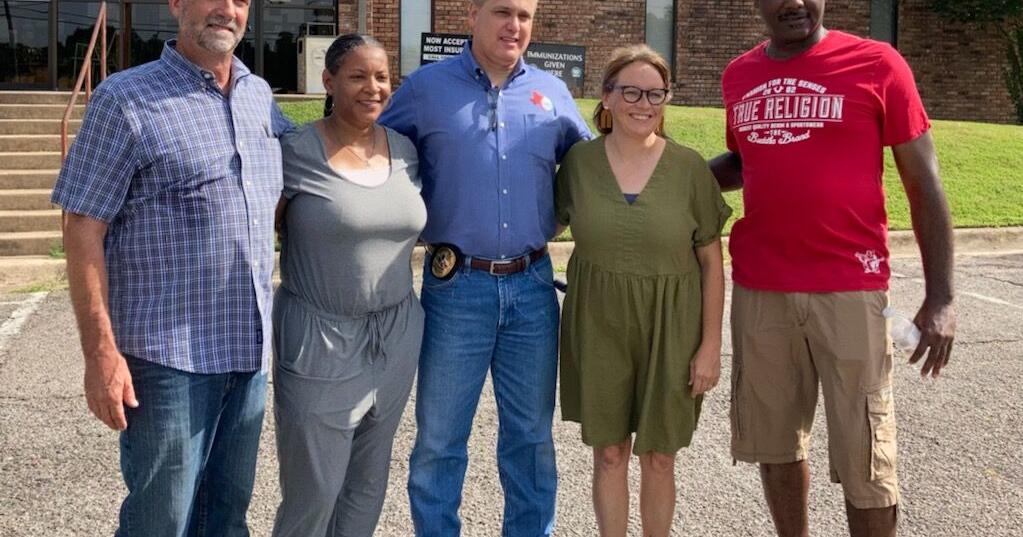 Arthur brothers remembered on Saturday walk | News | theparisnews.com