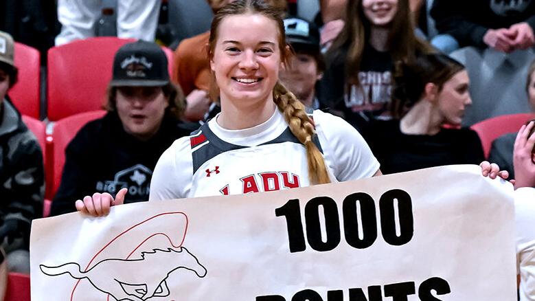 Lady Mustangs rebound with home win vs. Detroit | Sports | theparisnews.com