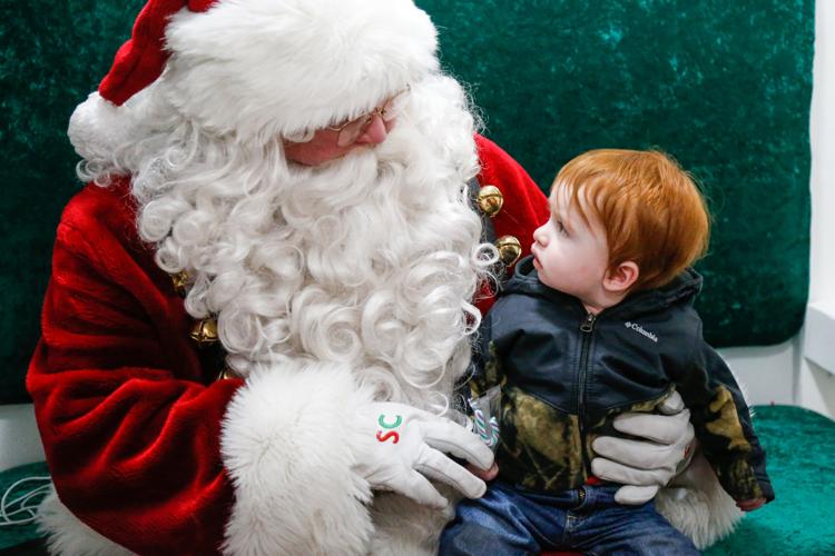 Santa's Greetings | News | theparisnews.com