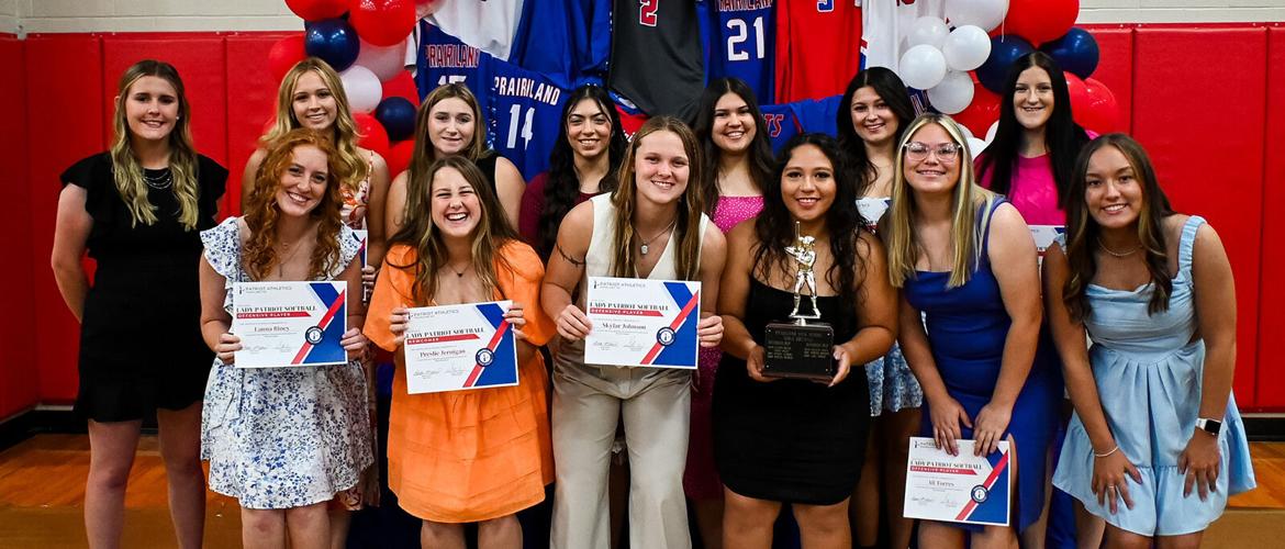Prairiland High School honors athletes at annual awards banquet ...