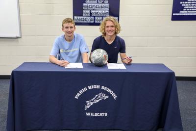 Fowler, Lowry sign with San Antonio | Free | theparisnews.com