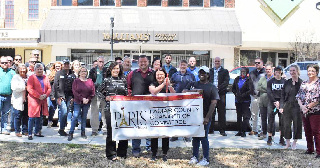 Ribbon Cutting | Lady Limo | Free | theparisnews.com