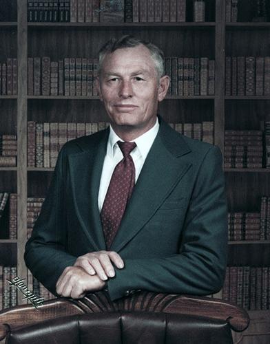 Troy E. Gordon | Free | theparisnews.com