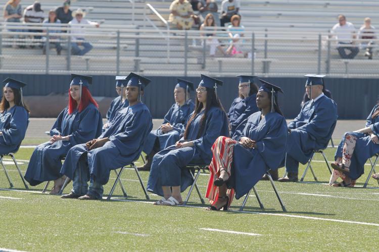 Travis High sends 29 graduates out into the world | News | theparisnews.com